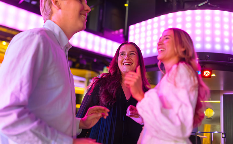 Turku–Tukholma-risteily Viking Gracen iltalähdöllä | Viking Line