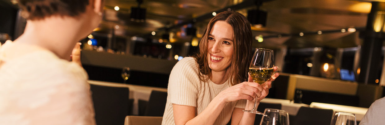 Turku–Tukholma ja Piknik–päiväristeilyt Turusta | Viking Line