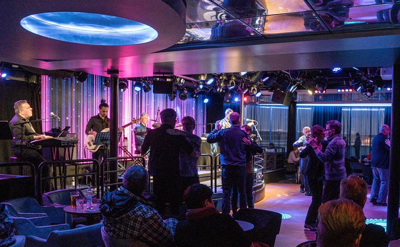 Club X - Viking XPRS | Viking Line